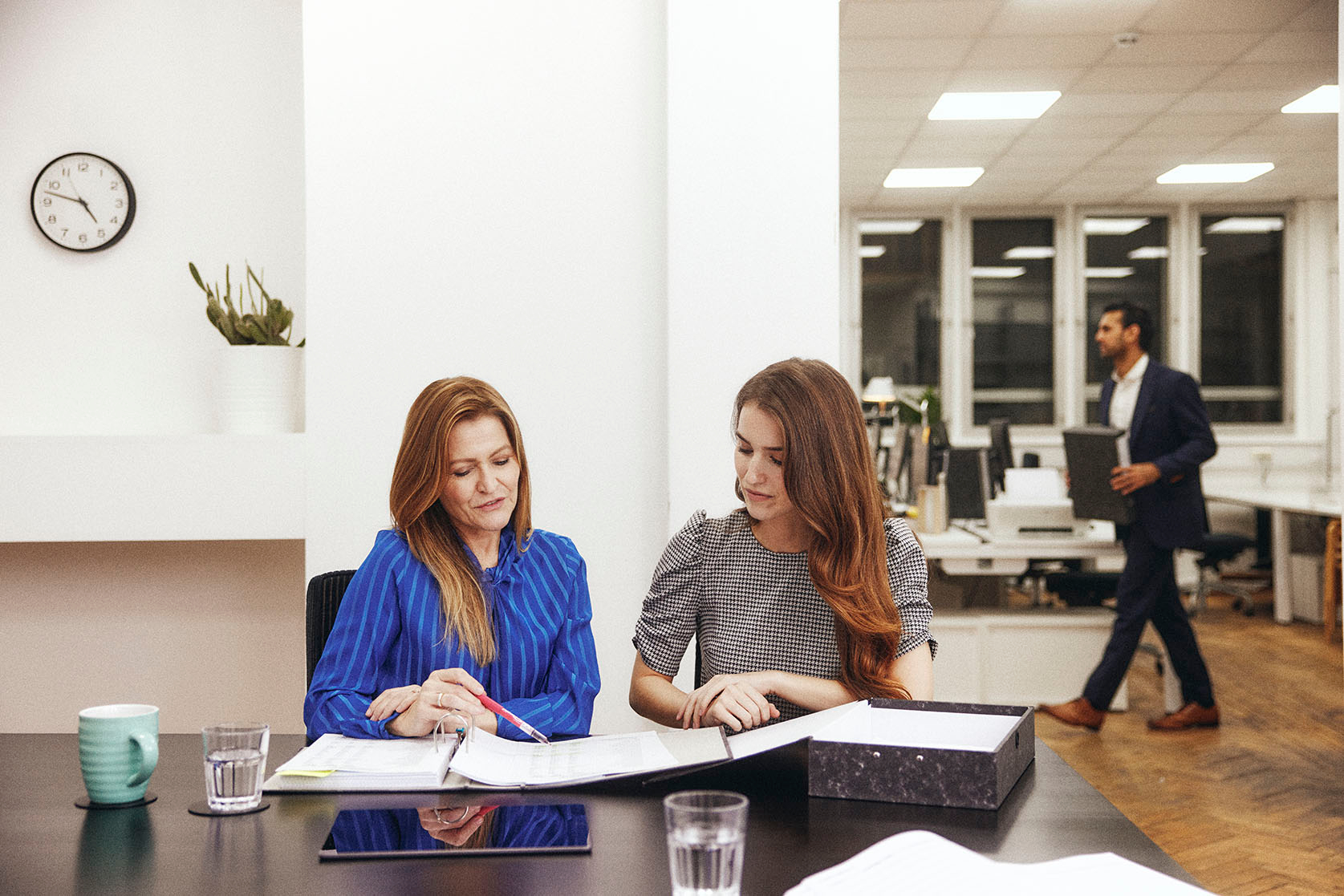 10 ways to eliminate awkward conversations and get paid | Sage Advice ...