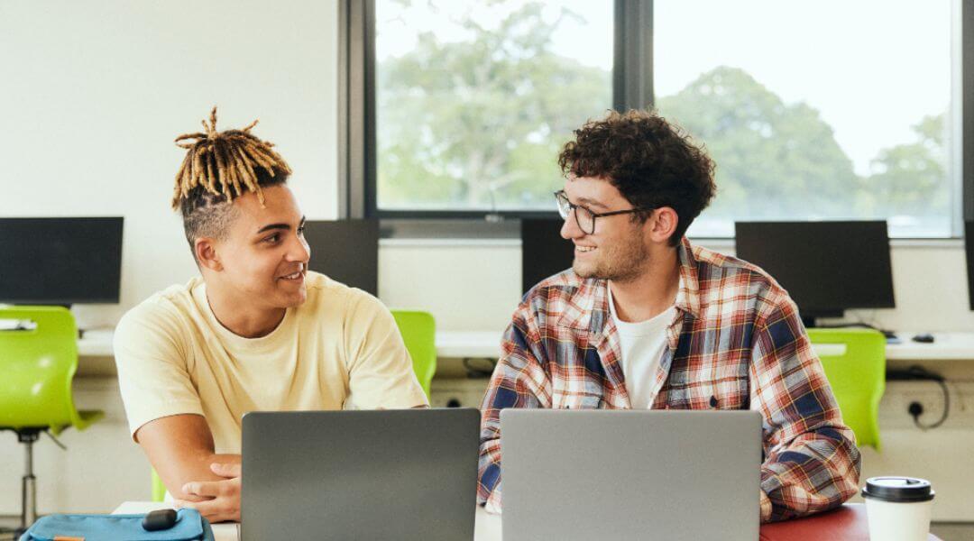 6 Ways to create Amazing Employee Experiences | Sage UK