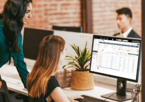 Sage People Payroll software powered by ADP | Sage US